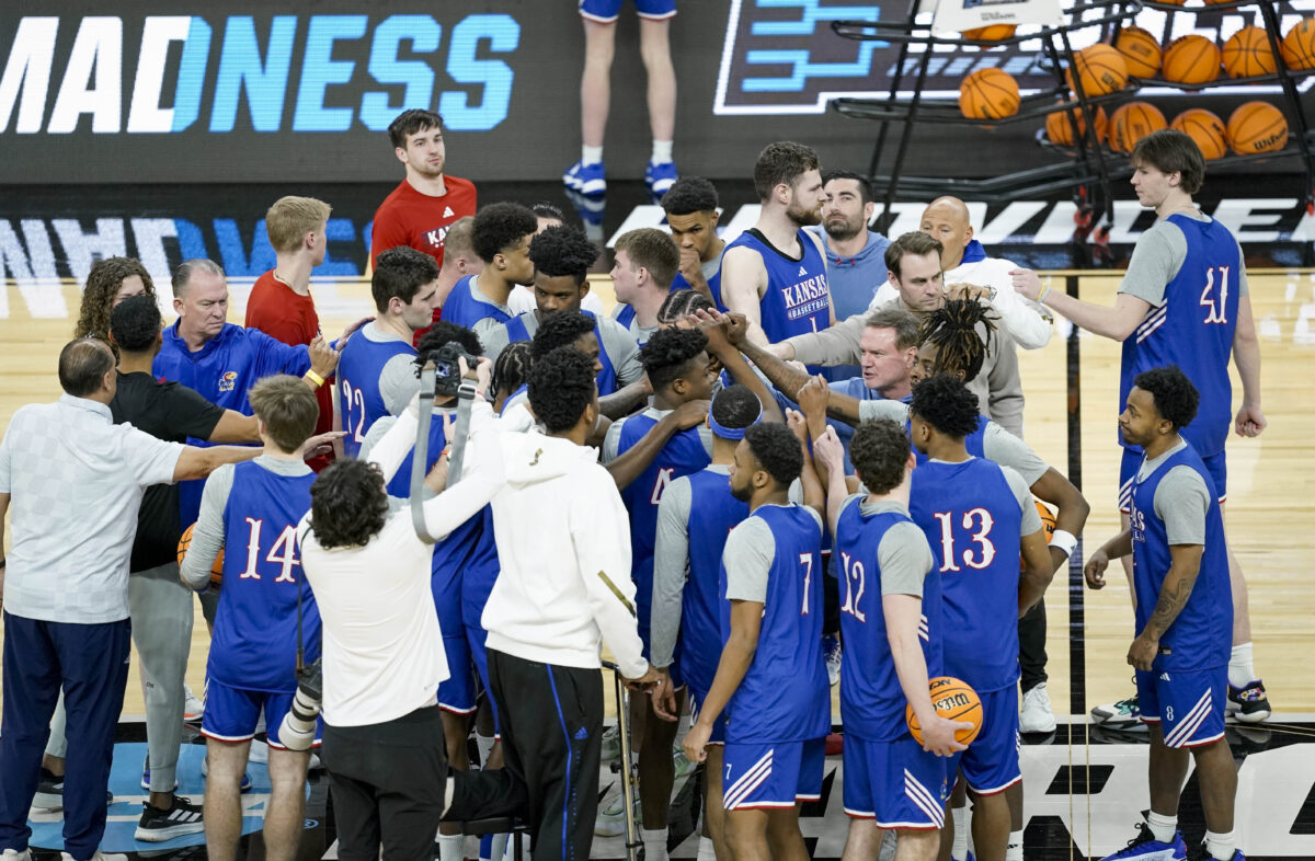 ‘End of an era’: What will KU basketball lose if it no longer has walk ...